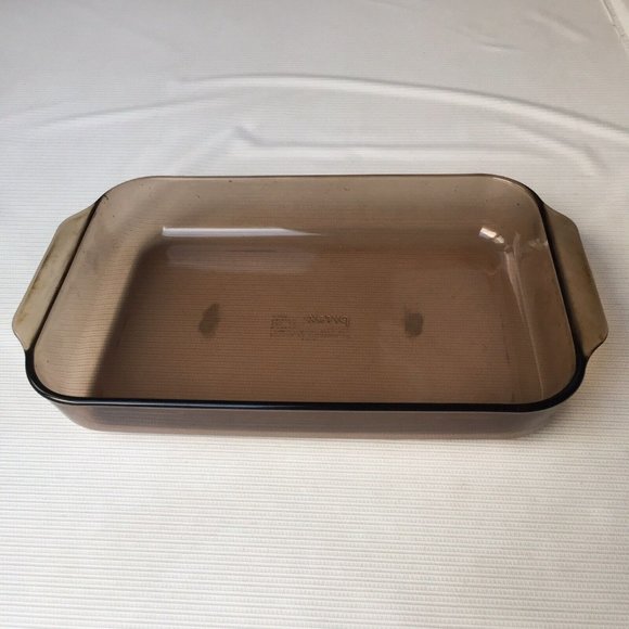 Pyrex | Kitchen | Vintage Pyrex Brown Amber Glass Oven Casserole Baking ...